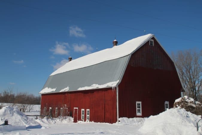 How to Keep a Barn Warm in Winter - Gale's Westlake